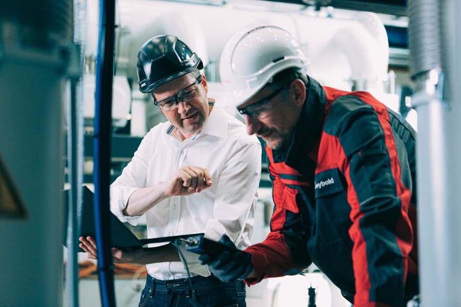 On-site service - Leybold