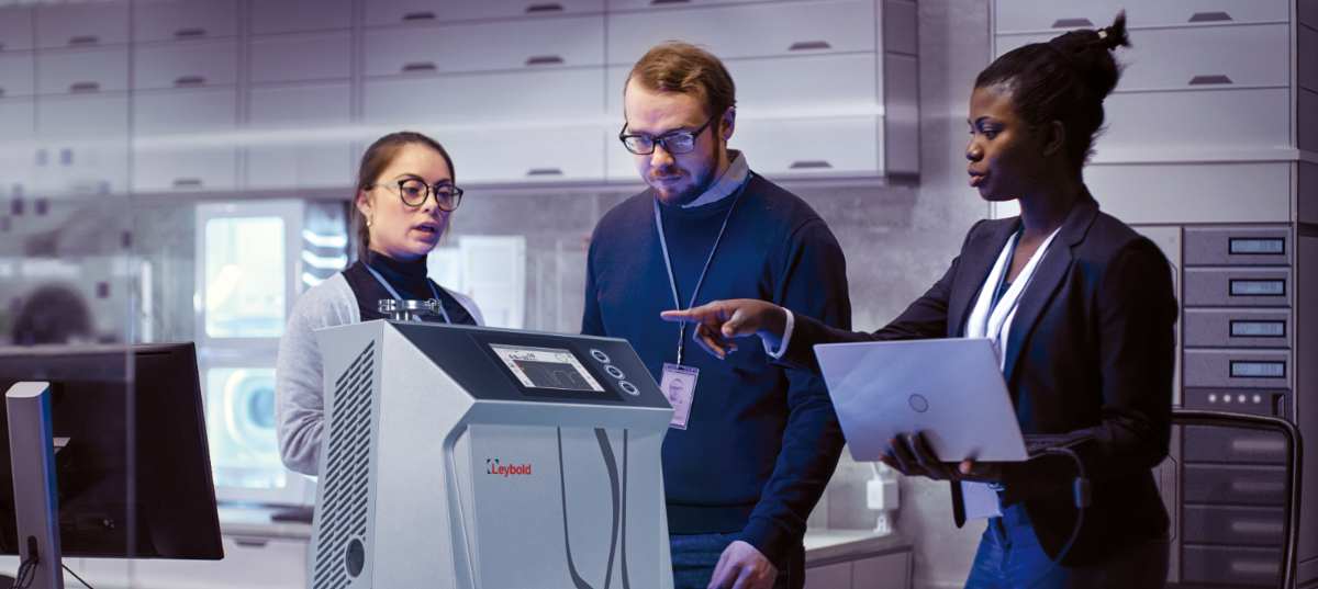 Helium leak detection - Leybold